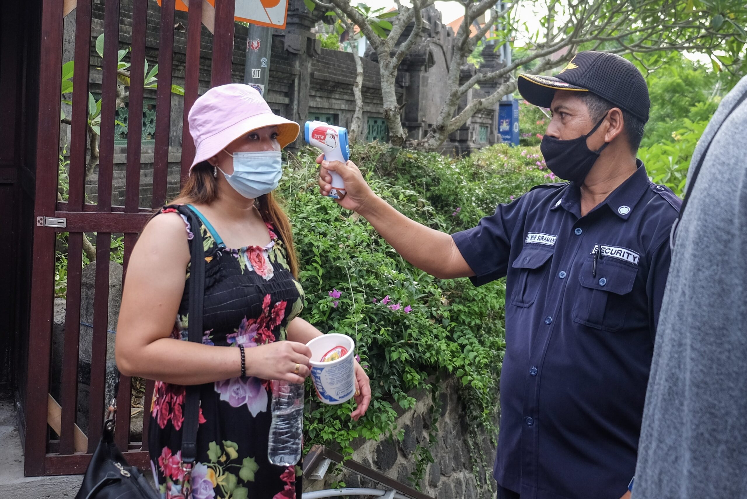 130,000 Doses Of Sinovac Vaccine Arrive In Bali - The Bali Sun