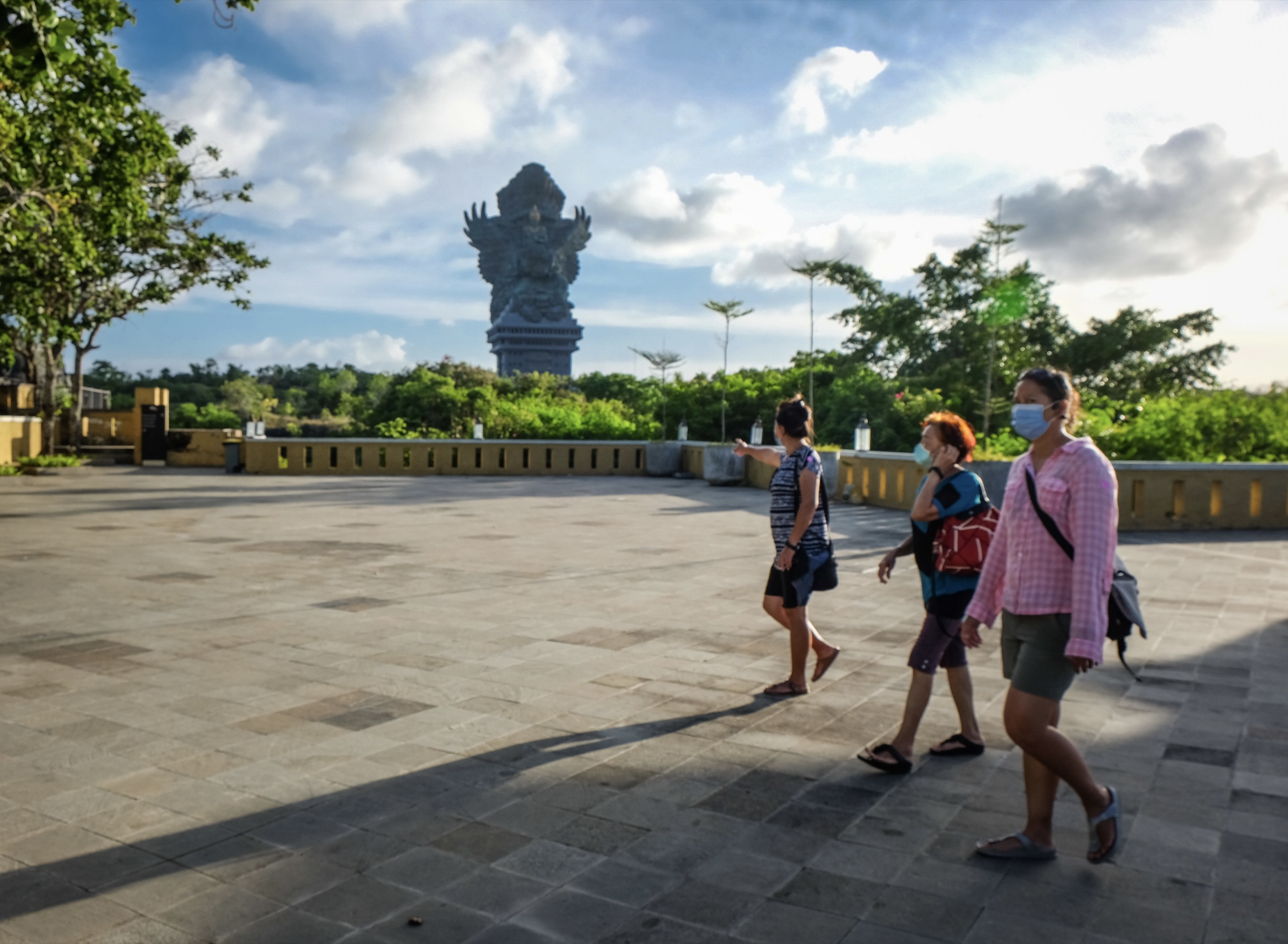 Bali College Students Urge Government To Reopen International Borders ...