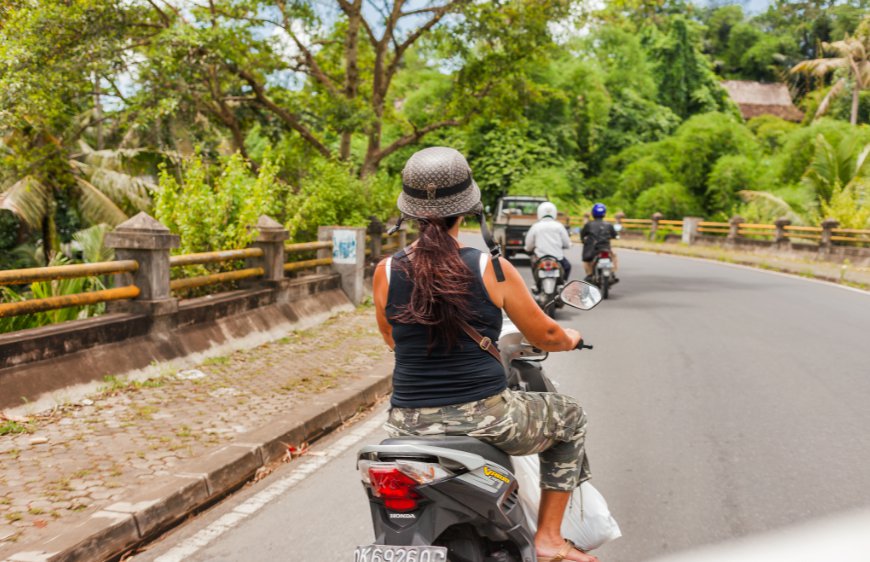 Woman Loses Arm From Road Accident In Bali - The Bali Sun