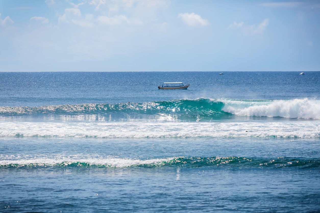 American National Rescued After Falling Into Ocean In Bali - The Bali Sun