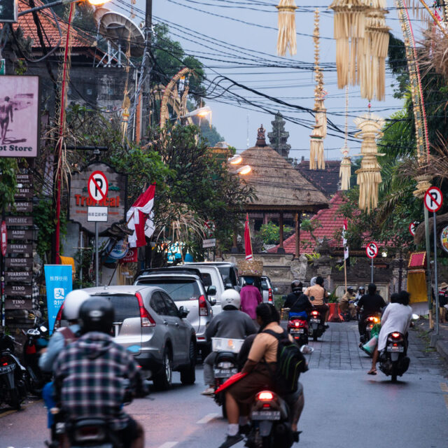 Bali Residents Raise Concerns Over Rising Pollution And Traffic Caused ...