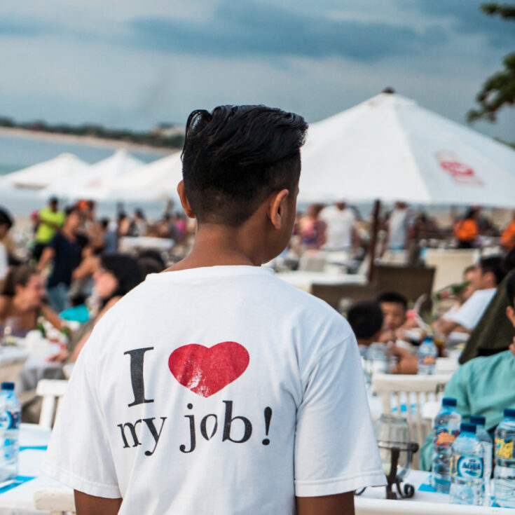 Bali Unemployment Rate Begins Return To Pre-Pandemic Levels - The Bali Sun