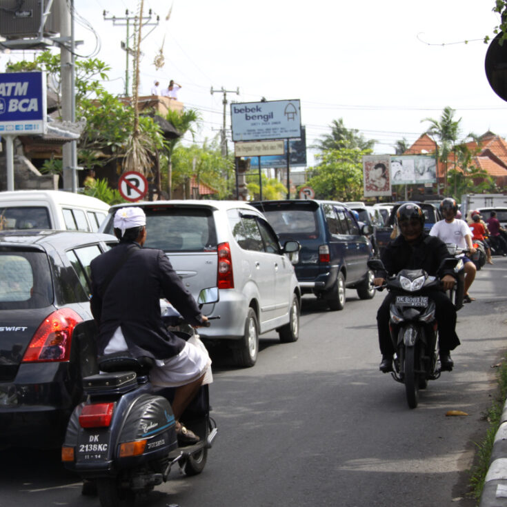 Bali Residents Raise Concerns Over Rising Pollution And Traffic Caused ...