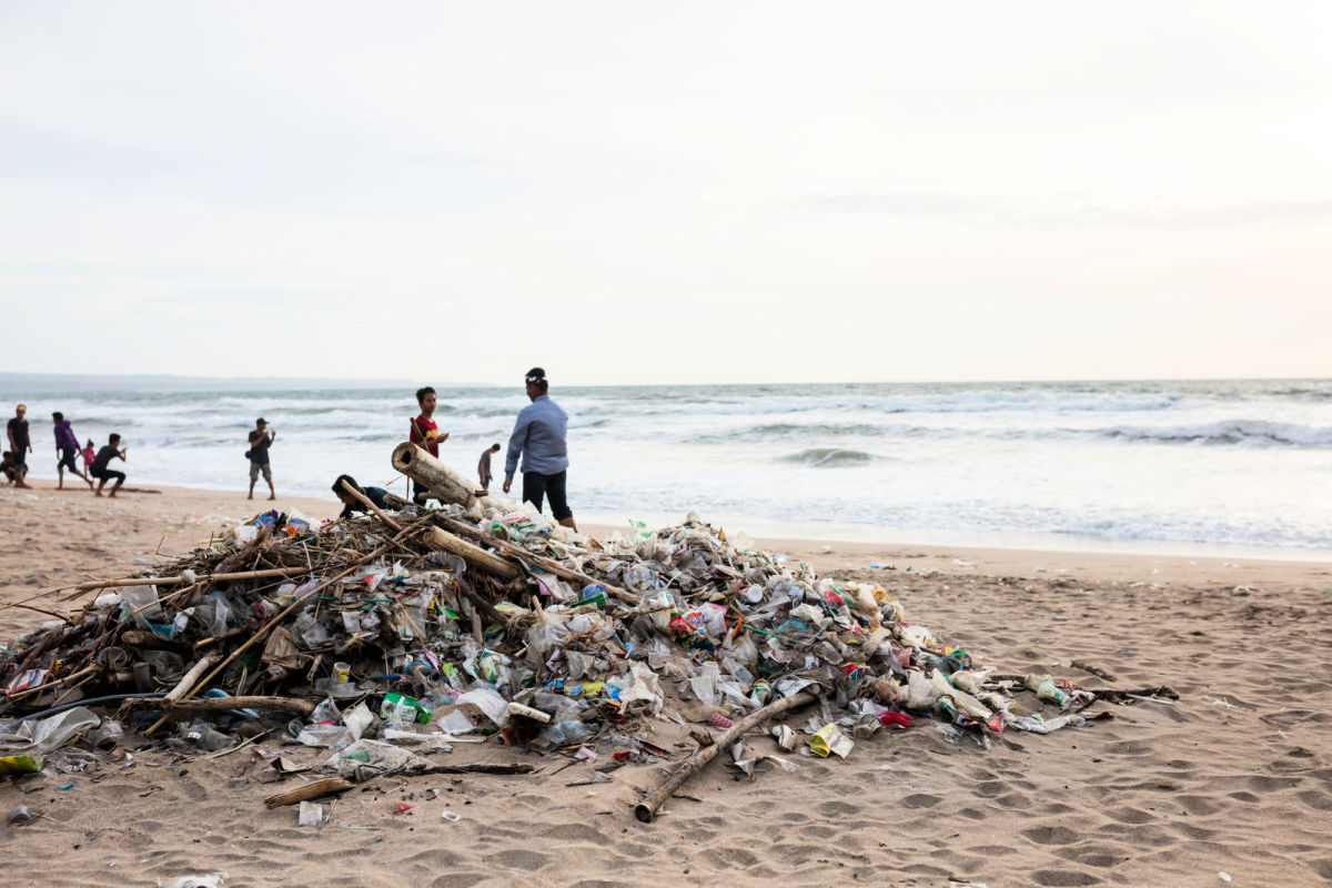 Tourists Complain About 'Stinky' Garbage On Bali's Iconic Canggu Beach ...