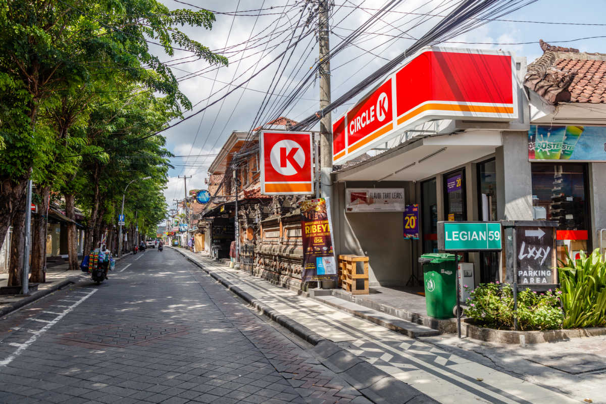 Tourist Detained In Bali For Disorderly Behavior In The Street - The ...