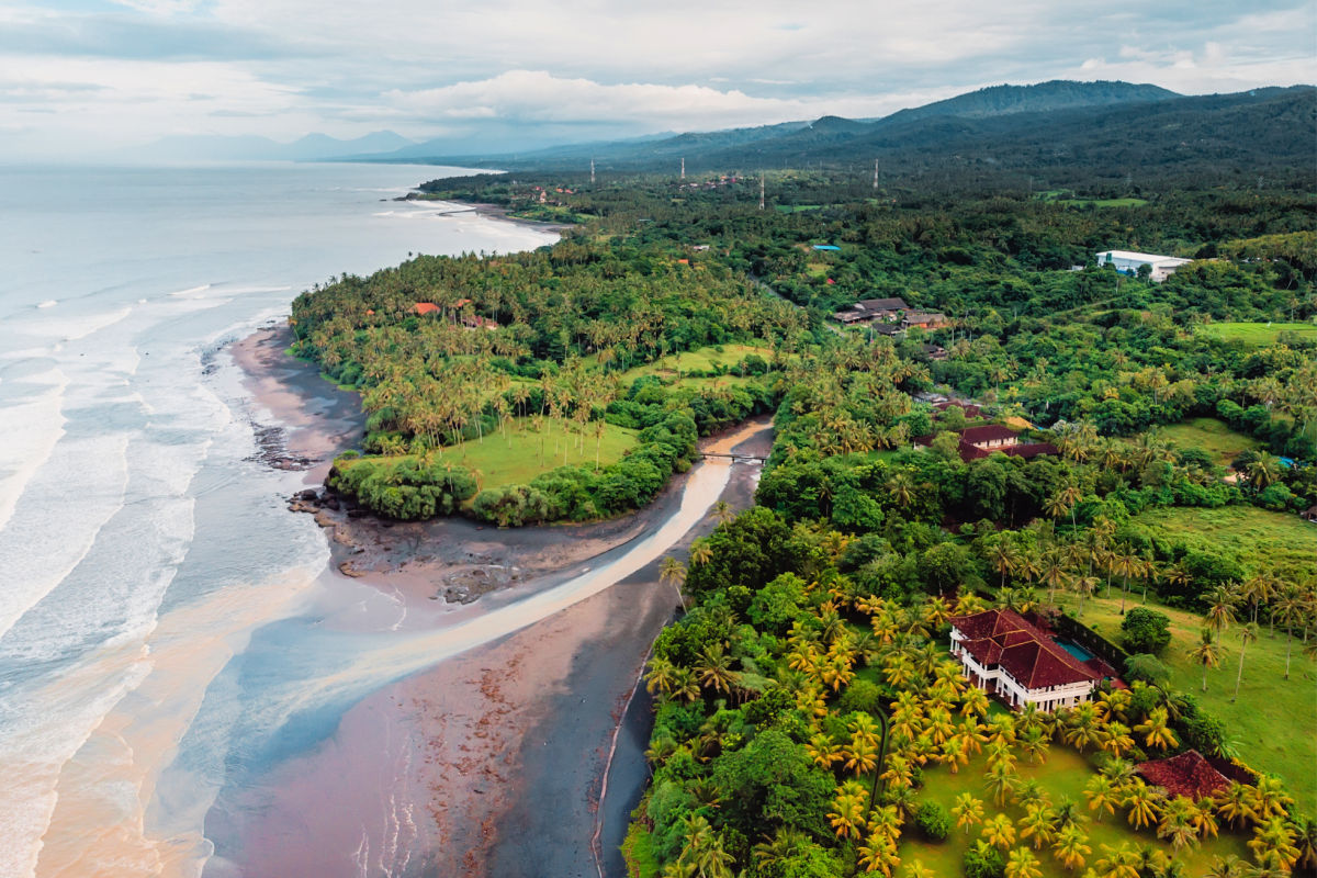 Tourist's Nostalgia For The Bali Of Old Grows, But It's Still Easy ...