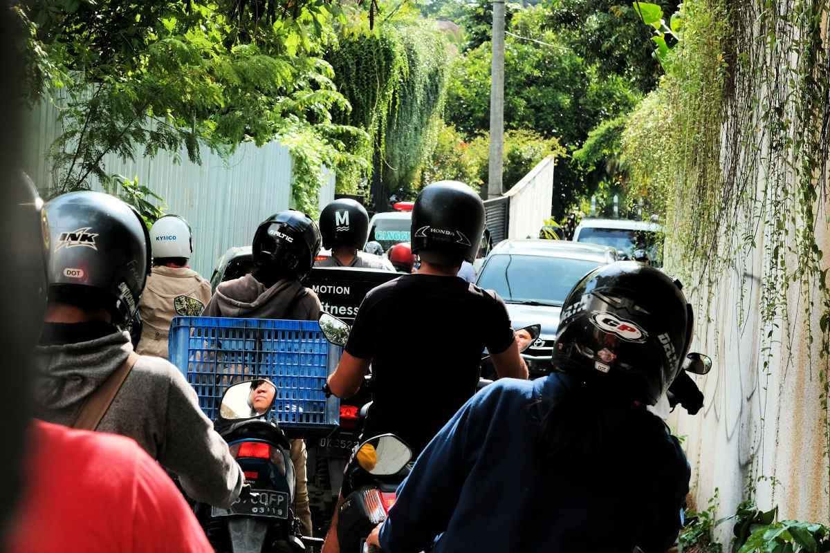 Canggu's Traffic Gridlock Continues To Frustrate Tourists - The Bali Sun