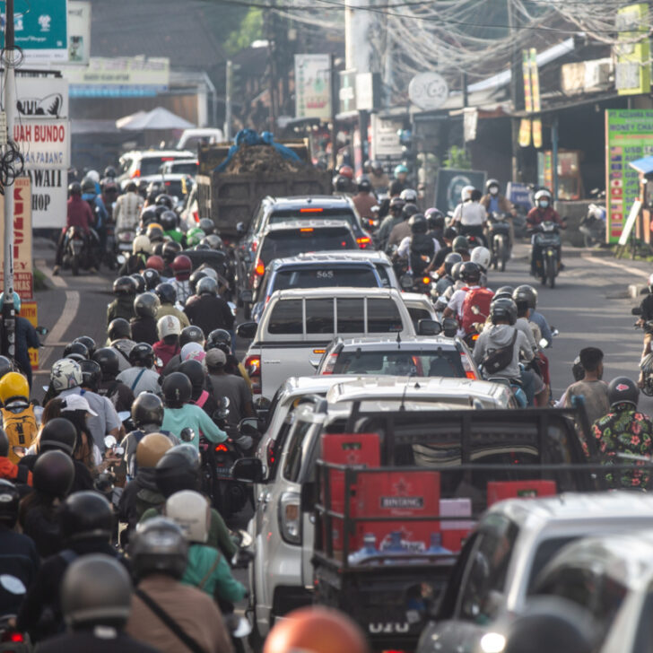 Traffic Is Backing Up In Bali - Here's How Tourists Can Survive It ...