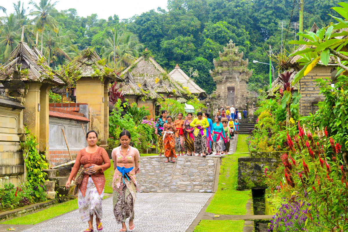 Award-Winning Bali Tourist Attraction Launches New Trash-For-Tickets ...