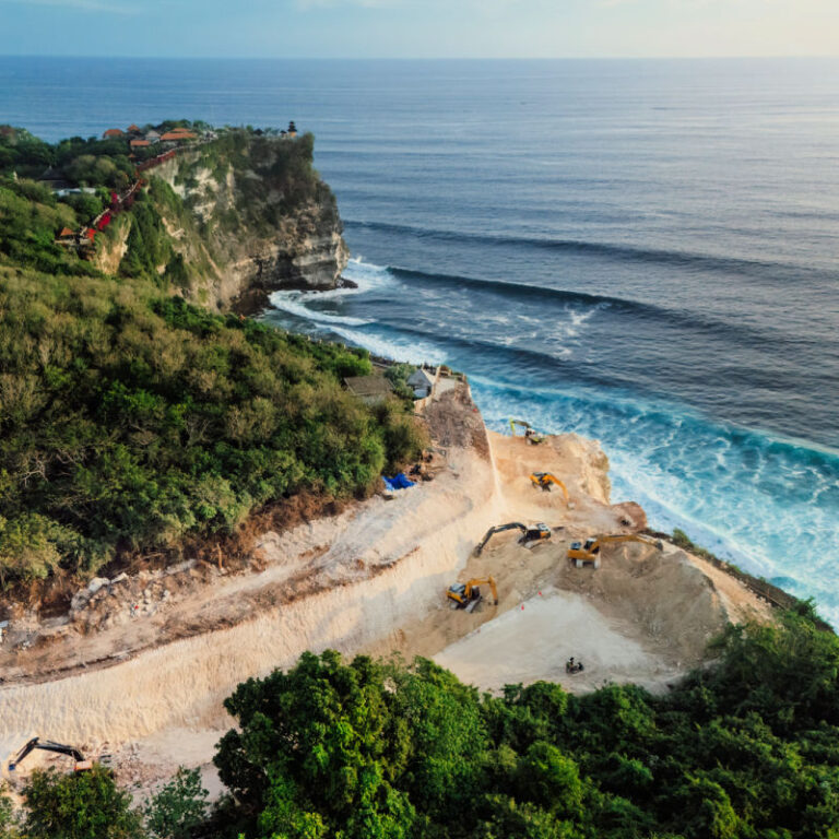 Bali Sea Wall Project To Be Completed In Tourism Hotspot This Month ...