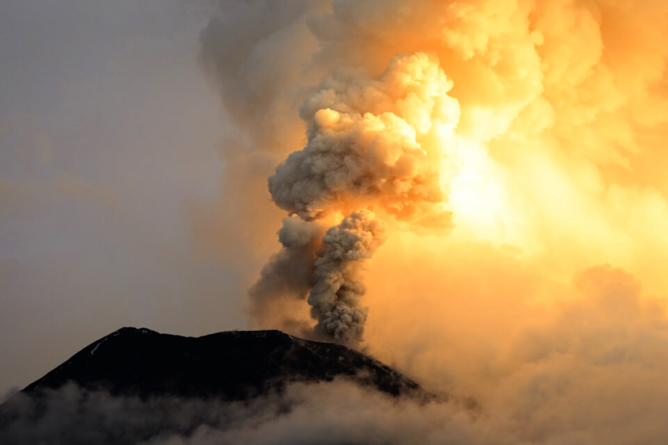 Major Travel Disruptions In Bali As Volcanic Eruption Impacts Dozens Of ...