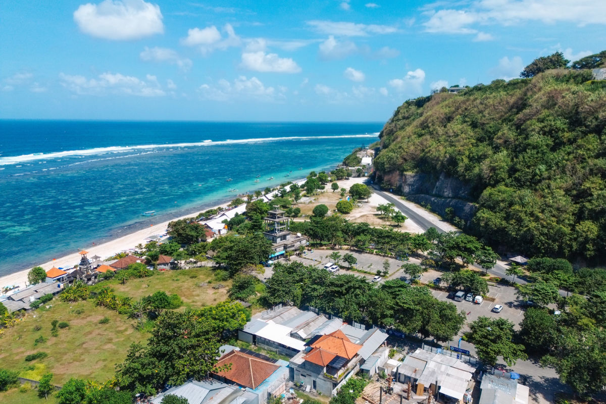Bali’s Bukit Beaches Offer Tourists Stunning Scenery And Affordable ...