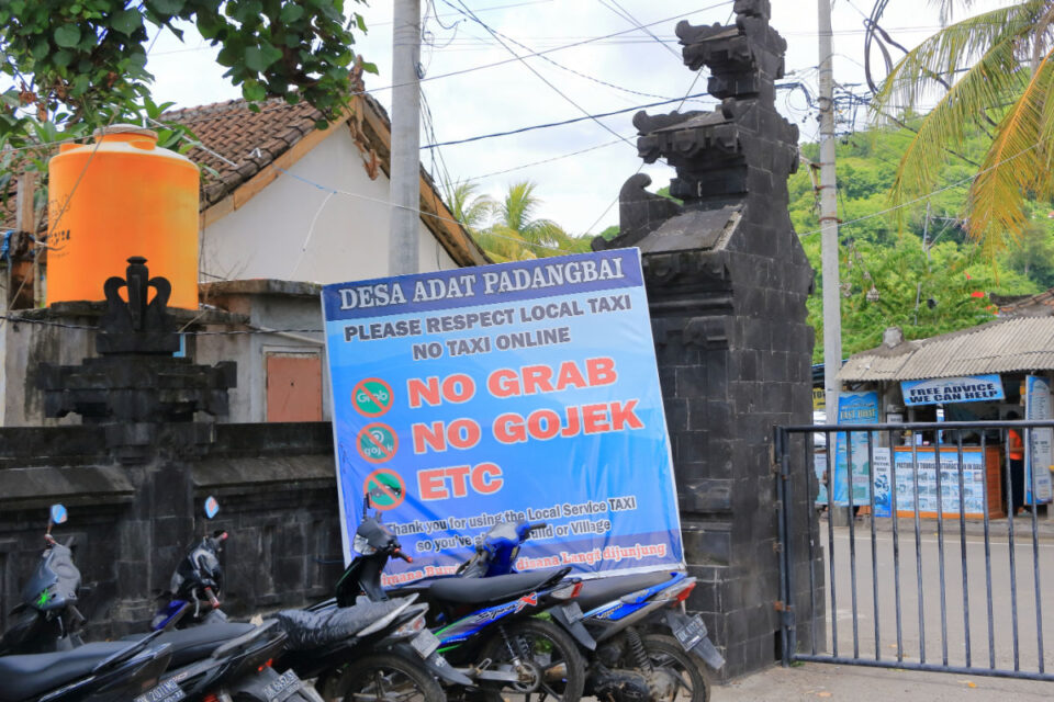 New Policies For Taxi Drivers In Bali Will Impact Tourists' Travel ...