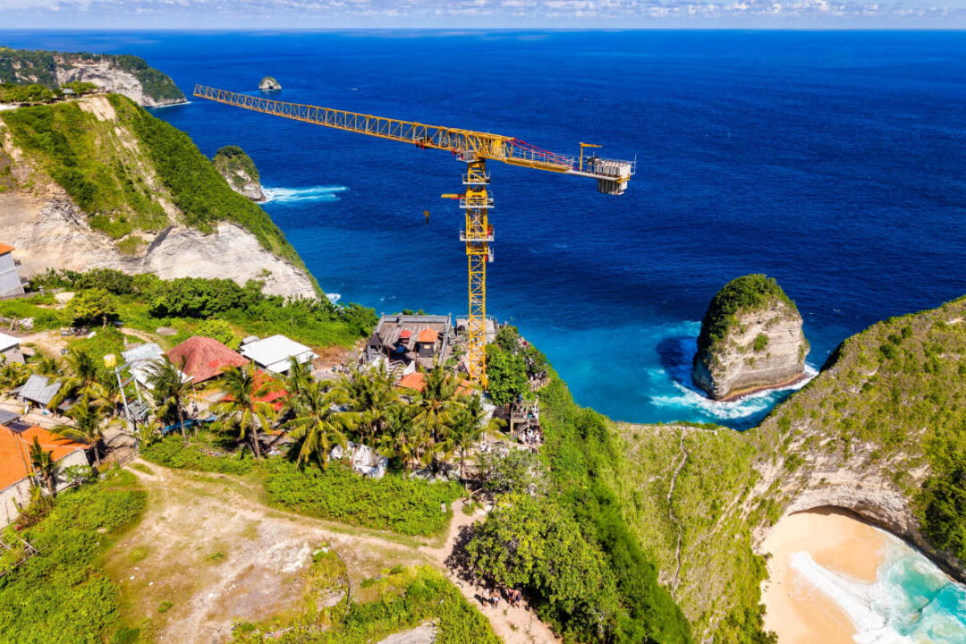 Final Warning Letters Issued For Demolition Of Glass Elevator Project ...